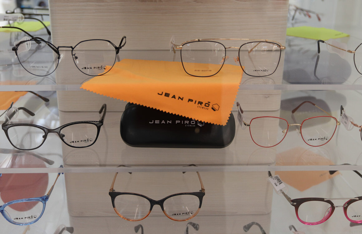 Jean Piro store occhiali e lenti | Small centro commerciale Mirabella ...